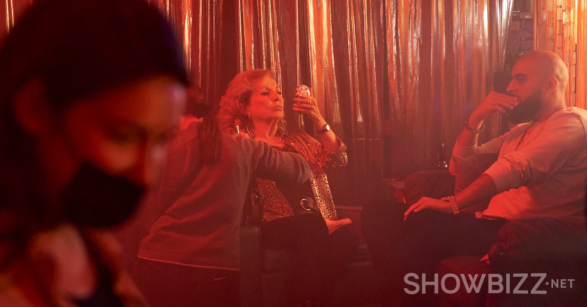 Photos : Un look surprenant pour France Castel dans cette nouvelle ...