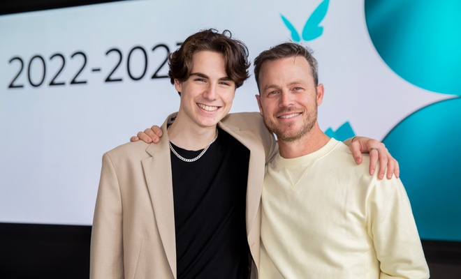 Premier trio (2023-auj.) - Série