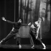 Laura Perron - Personnalité - Showbizz.net