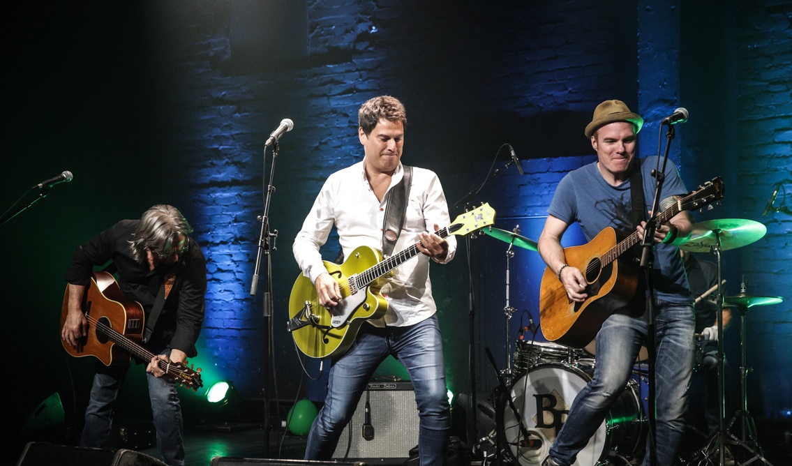 Le chanteur Patrick Bourgeois des BB est atteint d'un cancer - Showbizz.net