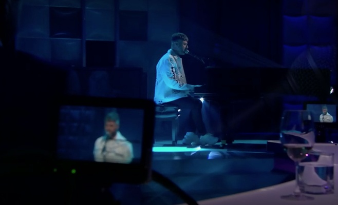 André Ducharme - Comédien, Auteur - Showbizz.net