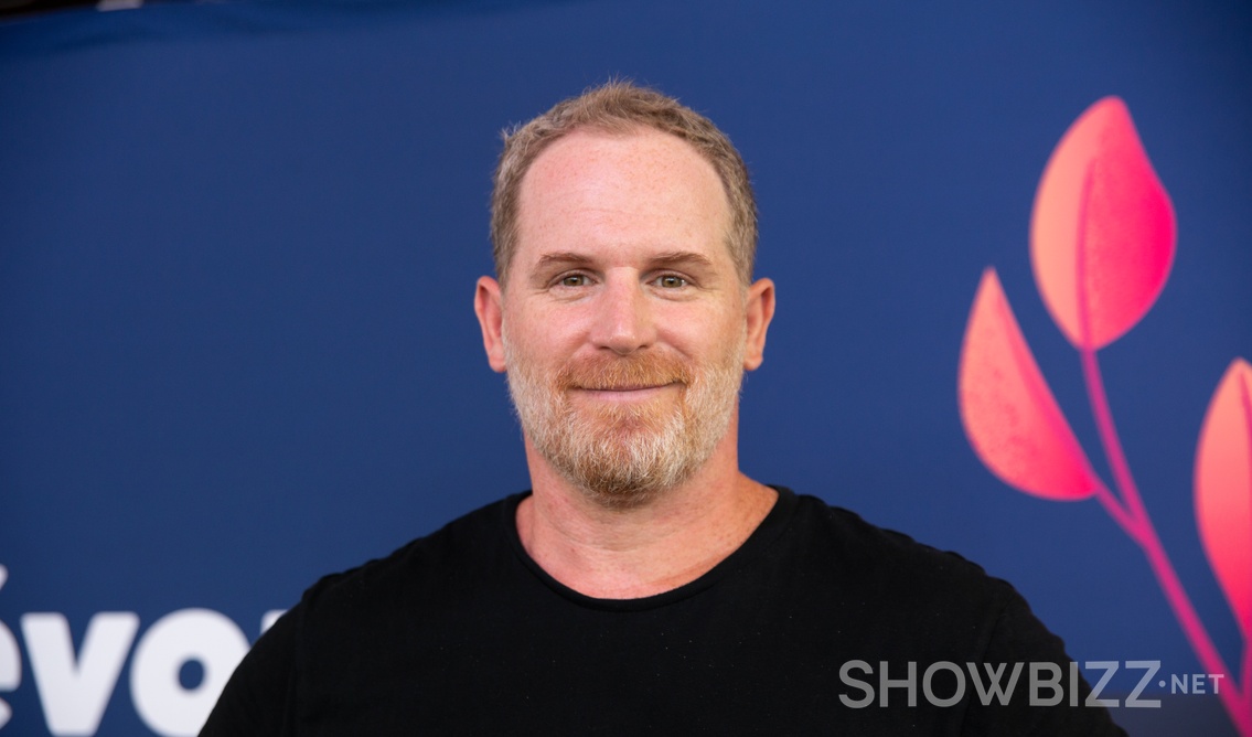 Alexandre Goyette aborde son rôle dans la nouvelle série familiale Le ...