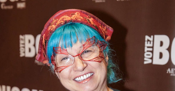 Louison Danis - Comédienne - Showbizz.net